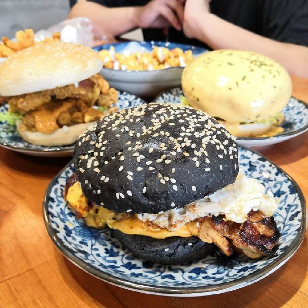 Fantastic Burgers That You Must Savour in Penang - George Town City